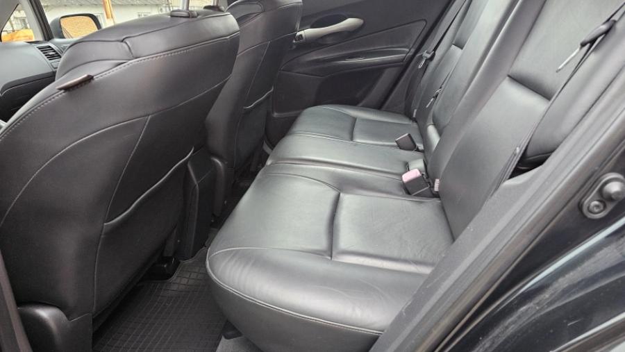 Black Toyota Auris 2008 in Riga, with an engine capacity of 2.20 L and mileage of 365 thousand km for 3350 €, photo 52 on AUTOMOTO.COM.LV