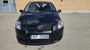 Black Toyota Auris 2008 in Riga, with an engine capacity of 2.20 L and mileage of 365 thousand km for 3350 €, photo 71 on AUTOMOTO.COM.LV