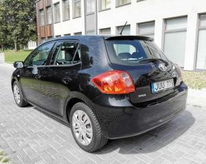 Melns Toyota Auris 2008 Trakai, ar dzinēja tilpumu 2.00 L un nobraukumu 242 tūkst. km par 2450 €, foto 9 vietnē AUTOMOTO.COM.LV