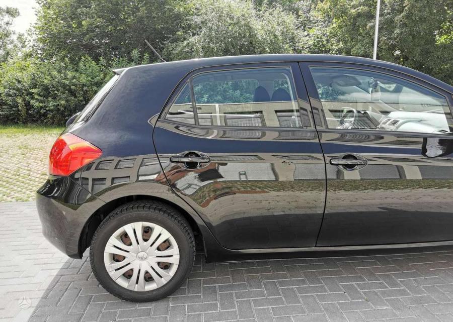 Melns Toyota Auris 2008 Trakai, ar dzinēja tilpumu 2.00 L un nobraukumu 242 tūkst. km par 2450 €, foto 12 vietnē AUTOMOTO.COM.LV