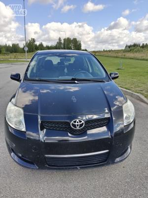 Melns Toyota Auris 2008 Šauļi, ar dzinēja tilpumu 1.60 L un nobraukumu 250 tūkst. km par 1850 €, foto 3 vietnē AUTOMOTO.COM.LV