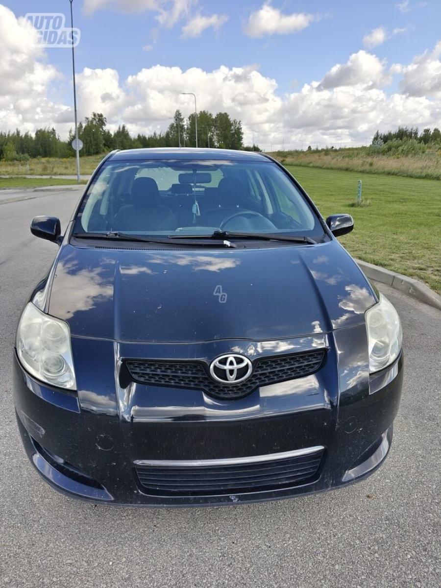 Melns Toyota Auris 2008 Šauļi, ar dzinēja tilpumu 1.60 L un nobraukumu 250 tūkst. km par 1850 €, foto 3 vietnē AUTOMOTO.COM.LV