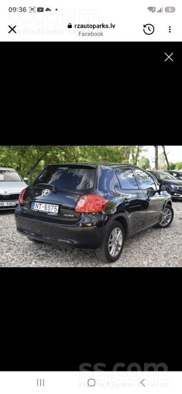 Melns Toyota Auris 2008 Kuldīga, ar dzinēja tilpumu 2.00 L un nobraukumu 294 tūkst. km par 2700 €, foto 3 vietnē AUTOMOTO.COM.LV