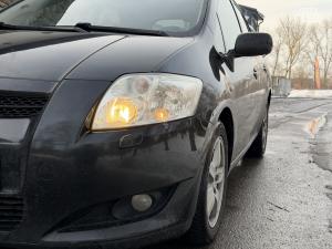 Melns Toyota Auris 2009 Panevēža, ar dzinēja tilpumu 2.00 L un nobraukumu 315 tūkst. km par 2450 €, foto 9 vietnē AUTOMOTO.COM.LV
