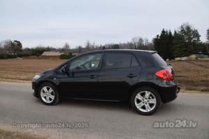 Black Toyota Auris 2009 in Tartu, with an engine capacity of 2.20 L and mileage of 259 thousand km for 4000 €, photo 2 on AUTOMOTO.COM.LV