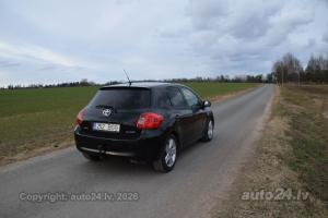 Black Toyota Auris 2009 in Tartu, with an engine capacity of 2.20 L and mileage of 259 thousand km for 4000 €, photo 4 on AUTOMOTO.COM.LV