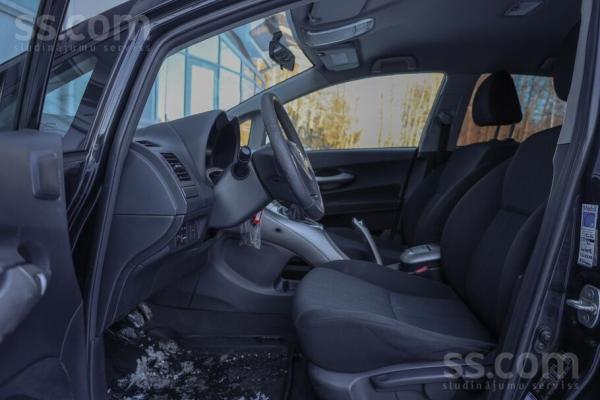 Melns Toyota Auris 2010 Rīga, ar dzinēja tilpumu 1.40 L un nobraukumu 0 tūkst. km par 2495 €, foto 8 vietnē AUTOMOTO.COM.LV
