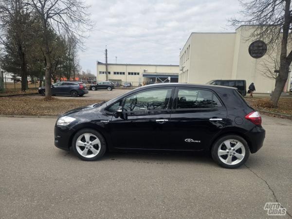 Melns Toyota Auris 2010 Jonava, ar dzinēja tilpumu 1.80 L un nobraukumu 270 tūkst. km par 4800 €, foto 4 vietnē AUTOMOTO.COM.LV