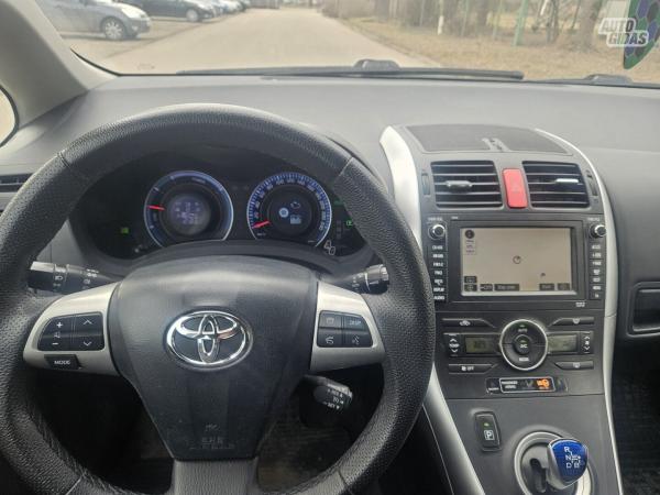 Melns Toyota Auris 2010 Jonava, ar dzinēja tilpumu 1.80 L un nobraukumu 270 tūkst. km par 4800 €, foto 9 vietnē AUTOMOTO.COM.LV