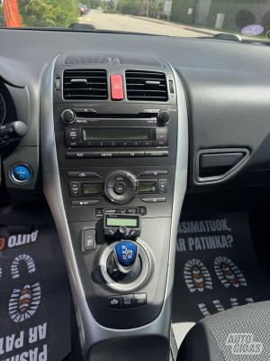 Melns Toyota Auris 2010 Kauņa, ar dzinēja tilpumu 1.80 L un nobraukumu 230 tūkst. km par 4499 €, foto 10 vietnē AUTOMOTO.COM.LV