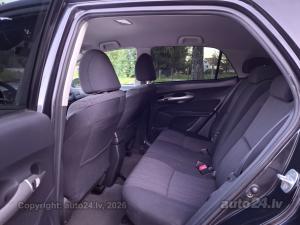 Melns Toyota Auris 2010 Tartu, ar dzinēja tilpumu 1.60 L un nobraukumu 261 tūkst. km par 2499 €, foto 10 vietnē AUTOMOTO.COM.LV