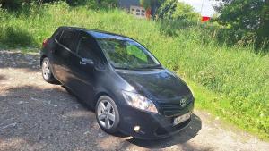 Melns Toyota Auris 2010 Viļņa, ar dzinēja tilpumu 2.00 L un nobraukumu 230 tūkst. km par 3050 €, foto 4 vietnē AUTOMOTO.COM.LV