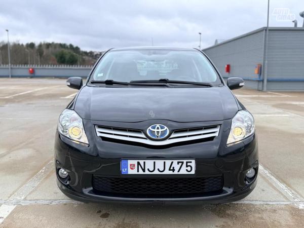 Melns Toyota Auris 2011 Ukmergė, ar dzinēja tilpumu 1.80 L un nobraukumu 206 tūkst. km par 6300 €, foto 2 vietnē AUTOMOTO.COM.LV