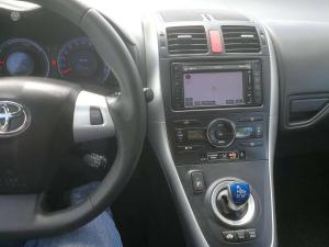 Черный Тойота Аурис 2011 в Вильнюс, объемом двигателя 1.80 л и пробегом 200 тыс. км за 6350 €, фото 5 на AUTOMOTO.COM.LV