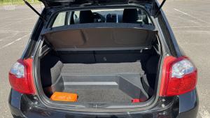 Melns Toyota Auris 2011 Viļņa, ar dzinēja tilpumu 1.80 L un nobraukumu 86 tūkst. km par 6500 €, foto 10 vietnē AUTOMOTO.COM.LV
