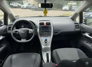 Melns Toyota Auris 2012 Viļņa, ar dzinēja tilpumu 0.00 L un nobraukumu 258 tūkst. km par 6000 €, foto 7 vietnē AUTOMOTO.COM.LV