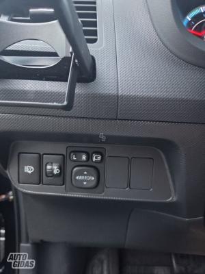 Black Toyota Auris 2012 in Ukmerge, with an engine capacity of 1.80 L and mileage of 170 thousand km for 6300 €, photo 14 on AUTOMOTO.COM.LV