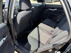 Melns Toyota Auris 2012 Marijampole, ar dzinēja tilpumu 1.60 L un nobraukumu 170 tūkst. km par 4990 €, foto 12 vietnē AUTOMOTO.COM.LV