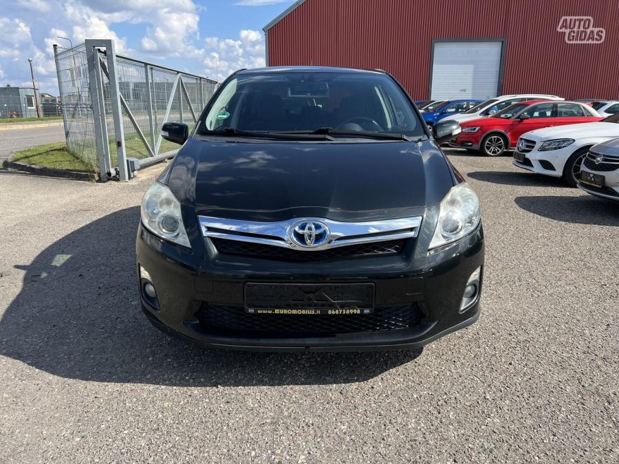 Melns Toyota Auris 2012 Šauļi, ar dzinēja tilpumu 1.80 L un nobraukumu 290 tūkst. km par 6300 €, foto 4 vietnē AUTOMOTO.COM.LV
