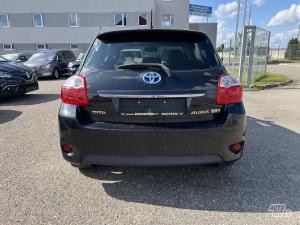 Melns Toyota Auris 2012 Šauļi, ar dzinēja tilpumu 1.80 L un nobraukumu 290 tūkst. km par 6300 €, foto 7 vietnē AUTOMOTO.COM.LV