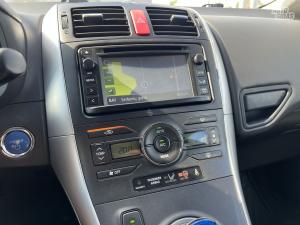 Melns Toyota Auris 2012 Šauļi, ar dzinēja tilpumu 1.80 L un nobraukumu 290 tūkst. km par 6300 €, foto 17 vietnē AUTOMOTO.COM.LV