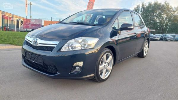 Melns Toyota Auris 2012 Kauņa, ar dzinēja tilpumu 1.80 L un nobraukumu 259 tūkst. km par 7200 €, foto 1 vietnē AUTOMOTO.COM.LV