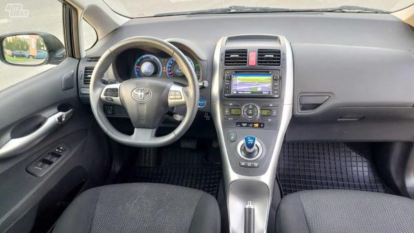 Melns Toyota Auris 2012 Kauņa, ar dzinēja tilpumu 1.80 L un nobraukumu 259 tūkst. km par 7200 €, foto 11 vietnē AUTOMOTO.COM.LV
