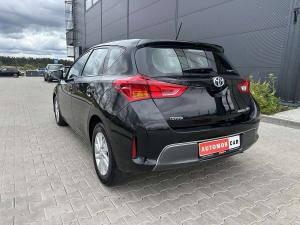 Melns Toyota Auris 2013 Viļņa, ar dzinēja tilpumu 1.80 L un nobraukumu 206 tūkst. km par 9200 €, foto 11 vietnē AUTOMOTO.COM.LV