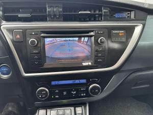 Melns Toyota Auris 2013 Viļņa, ar dzinēja tilpumu 1.80 L un nobraukumu 206 tūkst. km par 9200 €, foto 36 vietnē AUTOMOTO.COM.LV