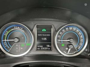 Melns Toyota Auris 2013 Viļņa, ar dzinēja tilpumu 1.80 L un nobraukumu 206 tūkst. km par 9200 €, foto 37 vietnē AUTOMOTO.COM.LV