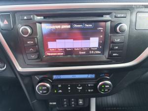 Melns Toyota Auris 2013 Šauļi, ar dzinēja tilpumu 2.00 L un nobraukumu 299 tūkst. km par 5500 €, foto 15 vietnē AUTOMOTO.COM.LV