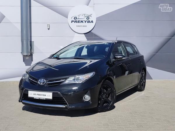 Melns Toyota Auris 2013 Ramučiai, ar dzinēja tilpumu 1.30 L un nobraukumu 221 tūkst. km par 6650 €, foto 3 vietnē AUTOMOTO.COM.LV