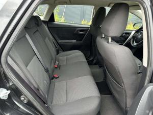 Melns Toyota Auris 2013 Viļņa, ar dzinēja tilpumu 1.80 L un nobraukumu 206 tūkst. km par 9200 €, foto 23 vietnē AUTOMOTO.COM.LV
