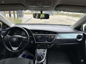 Melns Toyota Auris 2013 Viļņa, ar dzinēja tilpumu 1.80 L un nobraukumu 206 tūkst. km par 9200 €, foto 25 vietnē AUTOMOTO.COM.LV