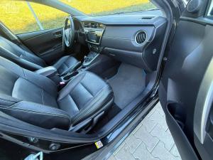 Melns Toyota Auris 2013 Viļņa, ar dzinēja tilpumu 1.80 L un nobraukumu 239 tūkst. km par 9850 €, foto 15 vietnē AUTOMOTO.COM.LV