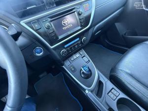 Melns Toyota Auris 2013 Viļņa, ar dzinēja tilpumu 1.80 L un nobraukumu 239 tūkst. km par 9850 €, foto 20 vietnē AUTOMOTO.COM.LV