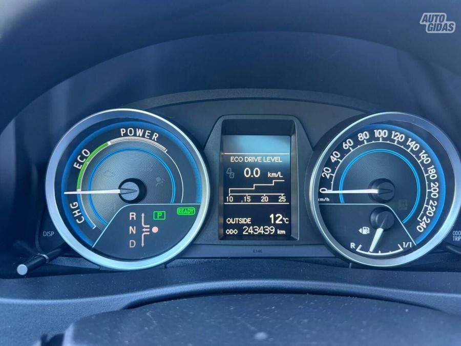 Melns Toyota Auris 2013 Viļņa, ar dzinēja tilpumu 1.80 L un nobraukumu 239 tūkst. km par 9850 €, foto 21 vietnē AUTOMOTO.COM.LV