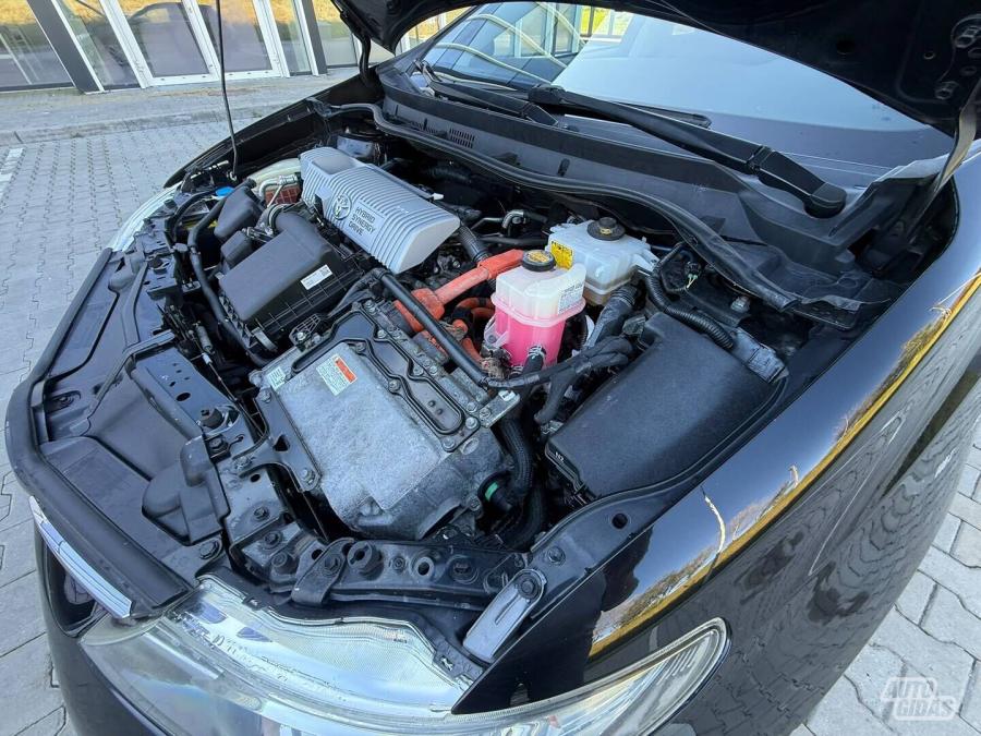 Melns Toyota Auris 2013 Viļņa, ar dzinēja tilpumu 1.80 L un nobraukumu 239 tūkst. km par 9850 €, foto 24 vietnē AUTOMOTO.COM.LV