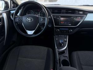 Melns Toyota Auris 2014 Viļņa, ar dzinēja tilpumu 1.80 L un nobraukumu 221 tūkst. km par 6600 €, foto 7 vietnē AUTOMOTO.COM.LV