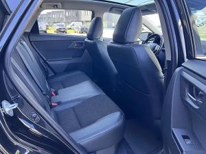 Black Toyota Auris 2014 in Riga, with an engine capacity of 1.80 L and mileage of 134 thousand km for 10850 €, photo 12 on AUTOMOTO.COM.LV