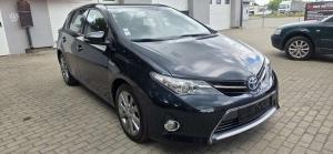 Black Toyota Auris 2014 in Marijampole, with an engine capacity of 1.80 L and mileage of 130 thousand km for 8200 €, photo 3 on AUTOMOTO.COM.LV