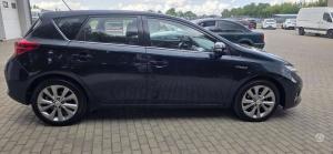 Black Toyota Auris 2014 in Marijampole, with an engine capacity of 1.80 L and mileage of 130 thousand km for 8200 €, photo 6 on AUTOMOTO.COM.LV