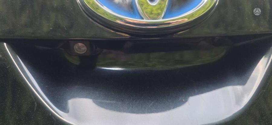 Black Toyota Auris 2014 in Marijampole, with an engine capacity of 1.80 L and mileage of 130 thousand km for 8200 €, photo 17 on AUTOMOTO.COM.LV
