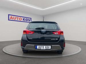Black Toyota Auris 2014 in Kaunas, with an engine capacity of 1.80 L and mileage of 164 thousand km for 8999 €, photo 5 on AUTOMOTO.COM.LV