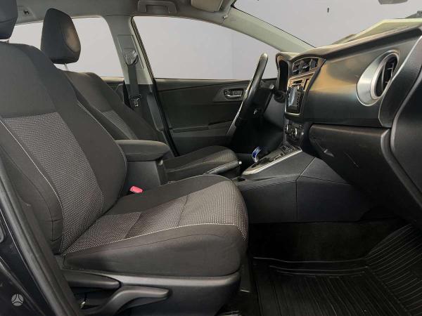 Melns Toyota Auris 2014 Kauņa, ar dzinēja tilpumu 1.80 L un nobraukumu 164 tūkst. km par 8999 €, foto 8 vietnē AUTOMOTO.COM.LV