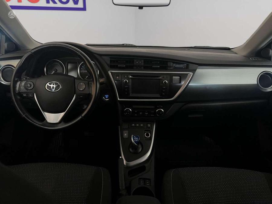 Black Toyota Auris 2014 in Kaunas, with an engine capacity of 1.80 L and mileage of 164 thousand km for 8999 €, photo 13 on AUTOMOTO.COM.LV