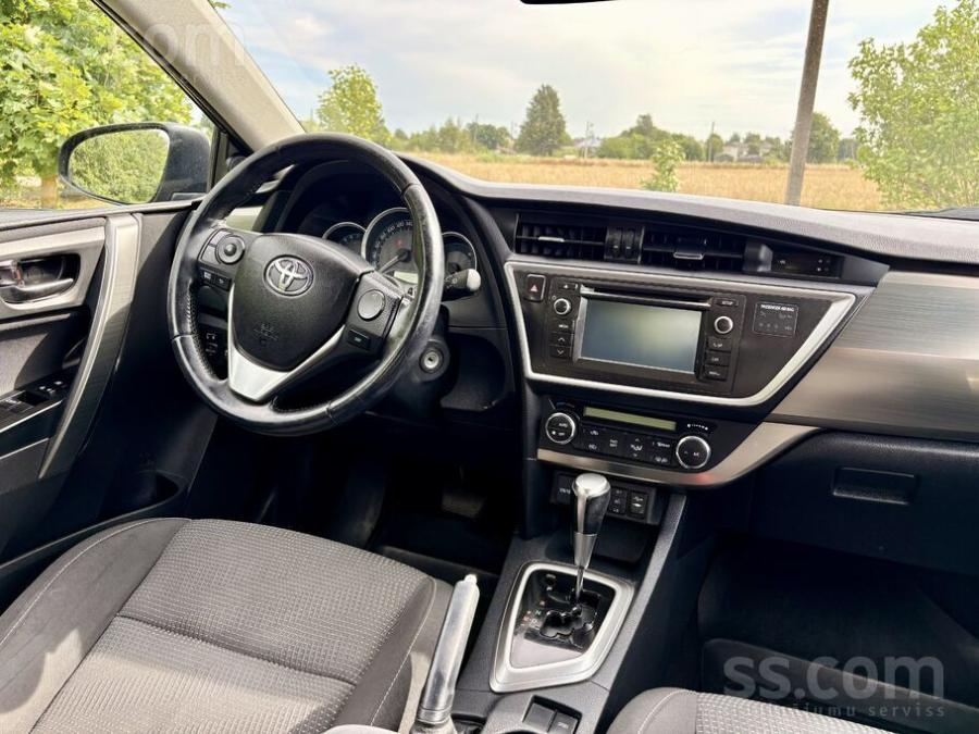Melns Toyota Auris 2014 Tukums, ar dzinēja tilpumu 1.60 L un nobraukumu 0 tūkst. km par 6100 €, foto 8 vietnē AUTOMOTO.COM.LV