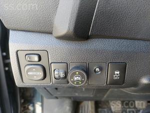 Black Toyota Auris 2014 in Riga, with an engine capacity of 1.60 L and mileage of 109 thousand km for 6000 €, photo 12 on AUTOMOTO.COM.LV