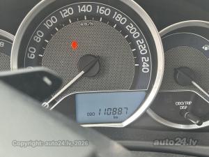 Черный Тойота Аурис 2014 в Тарту, объемом двигателя 1.60 л и пробегом 113 тыс. км за 8990 €, фото 7 на AUTOMOTO.COM.LV