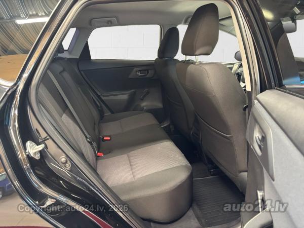 Toyota Auris 2014 Tartu vietnÄ Melns Toyota Auris 2014 Tartu, ar dzinÄja tilpumu 1.60 L un nobraukumu 113 tÅ«kst. km par 8990 ā¬, foto 8 vietnÄ AUTOMOTO.COM.LV